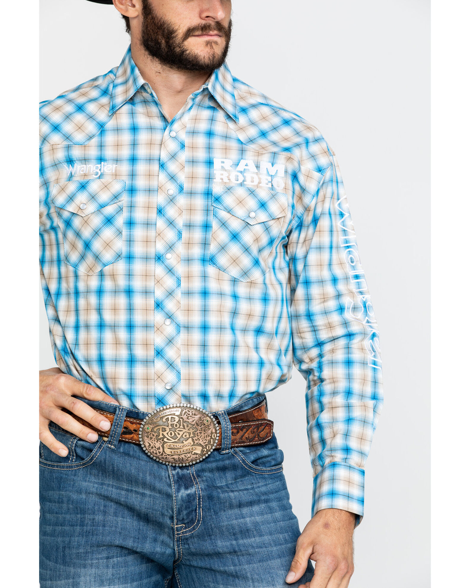 Product Name: Wrangler Men's Plaid Ram Logo Long Sleeve Western Shirt