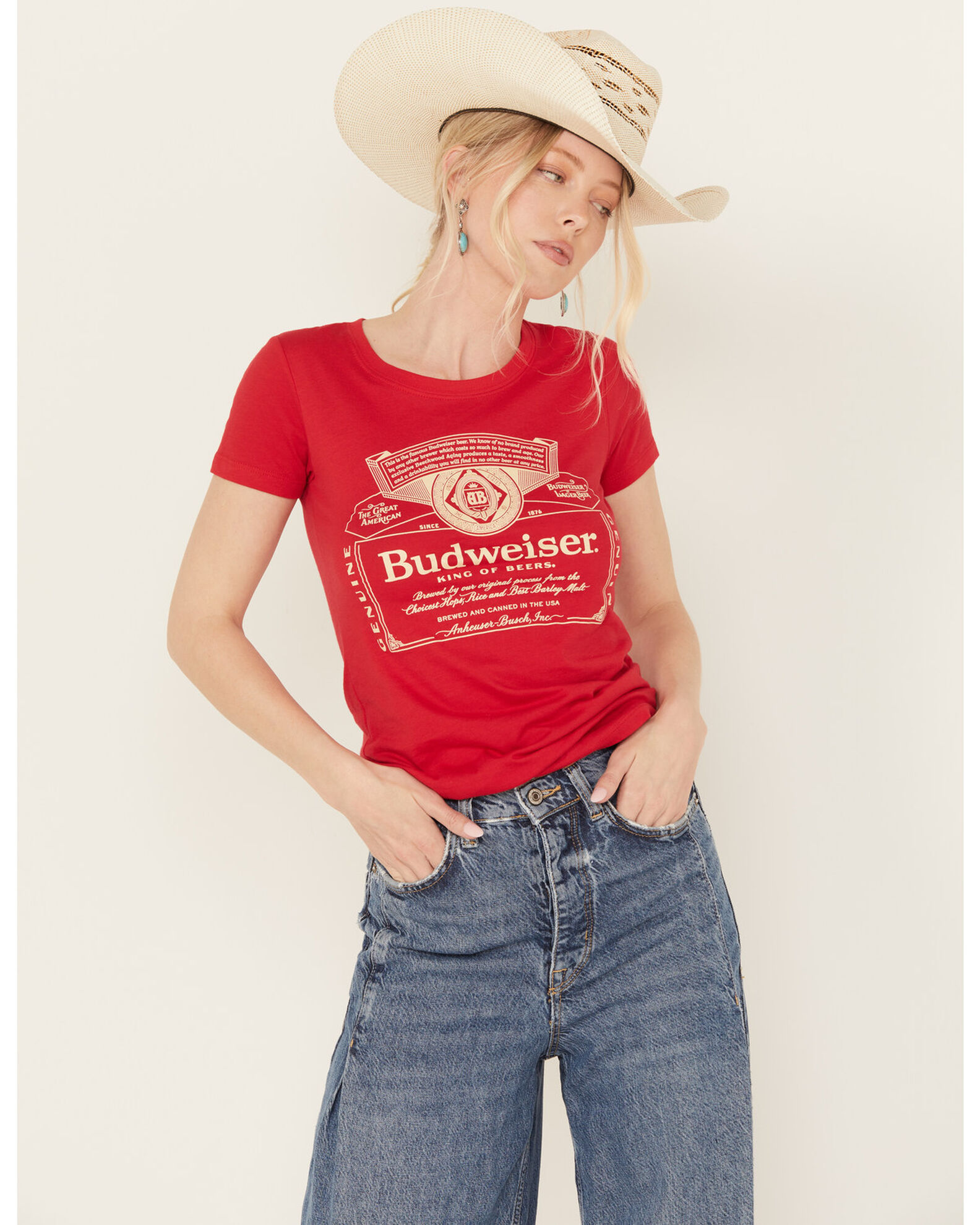 Brew City Beer Gear Women's Budweiser Short Sleeve Graphic Tee, Red