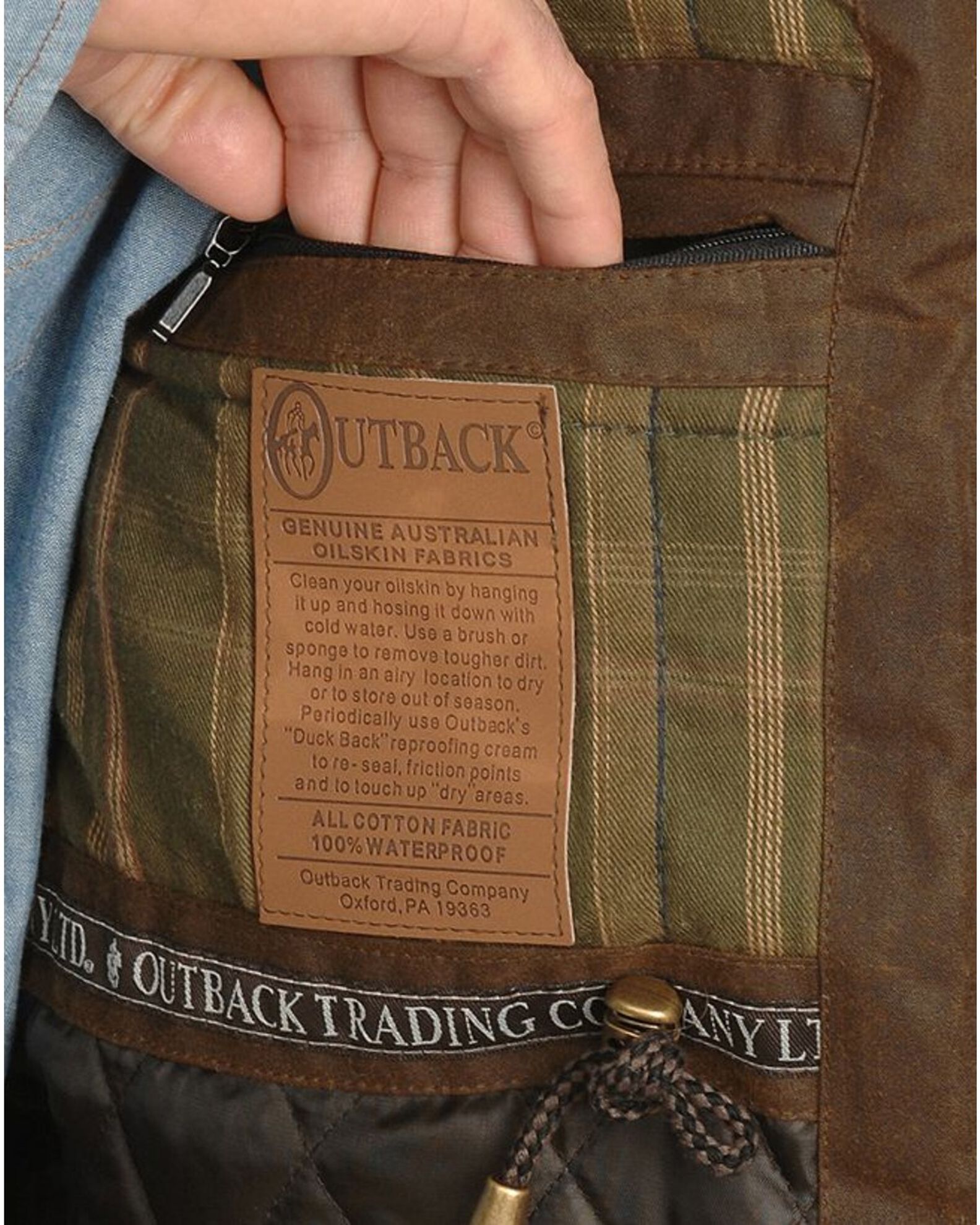 Outback Trading Co Men's Deer Hunter Oilskin Vest,