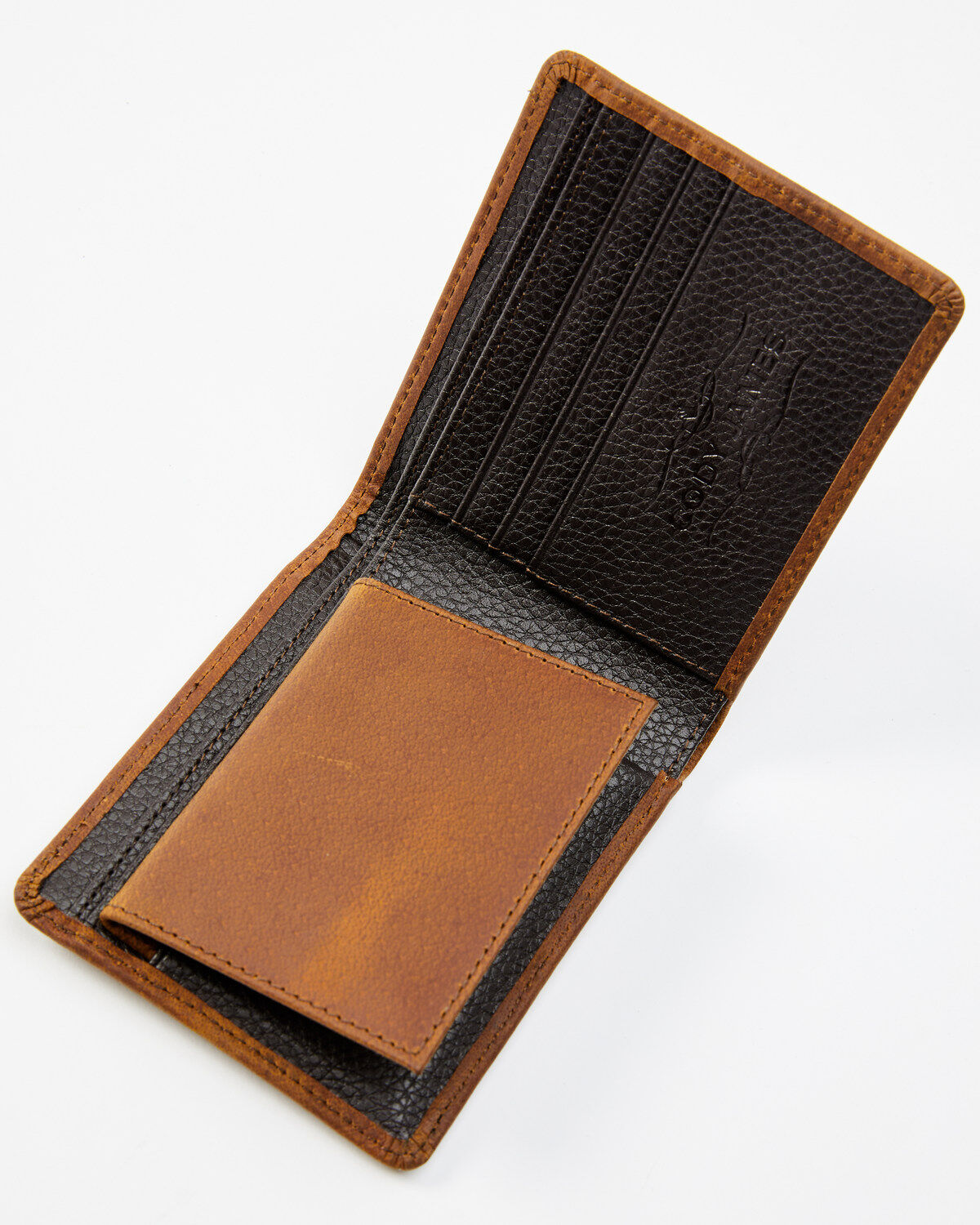 Cody James Men's Crocodile Embossed Bifold Wallet, Brown