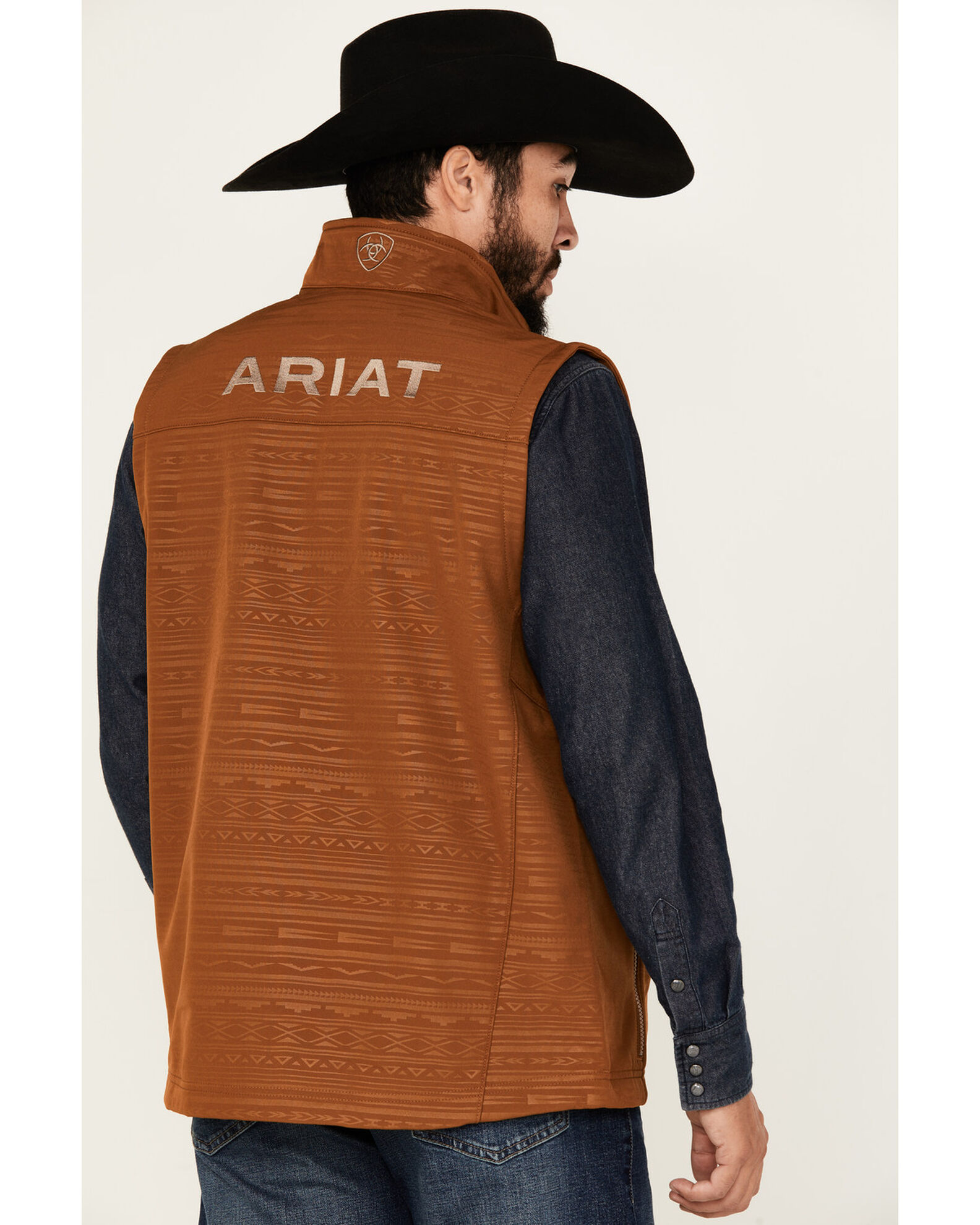 Ariat Men's Logo 2.0 Southwestern Print Softshell Jacket, Chestnut