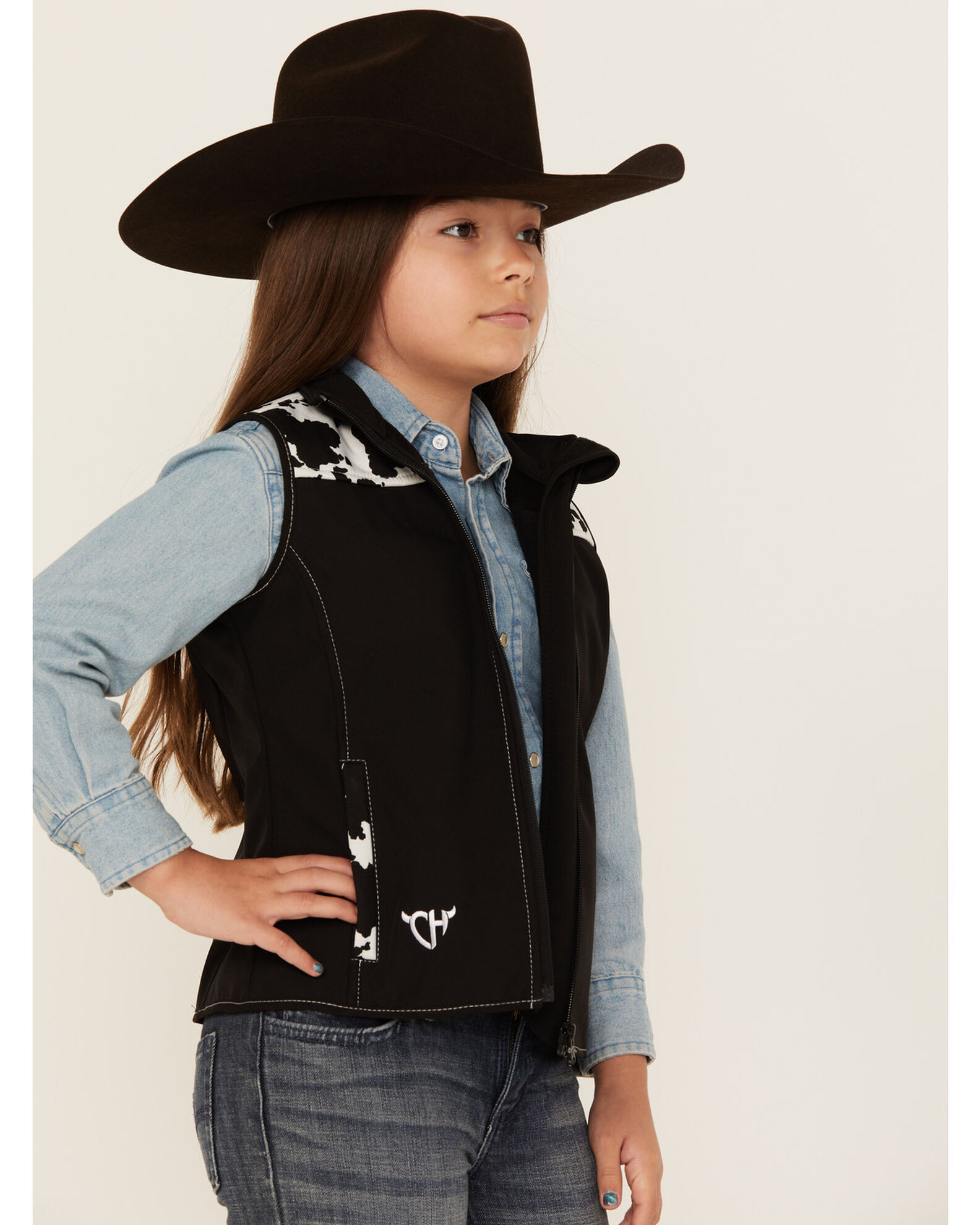Cowgirl Hardware Girls' Cow Print Yoke Poly Shell Vest, Black