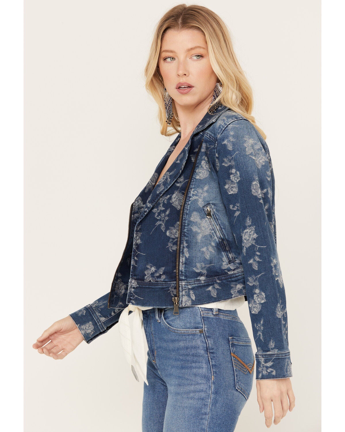Idyllwind Women's Floral Drive Print Denim Moto Jacket, Dark Medium Wash