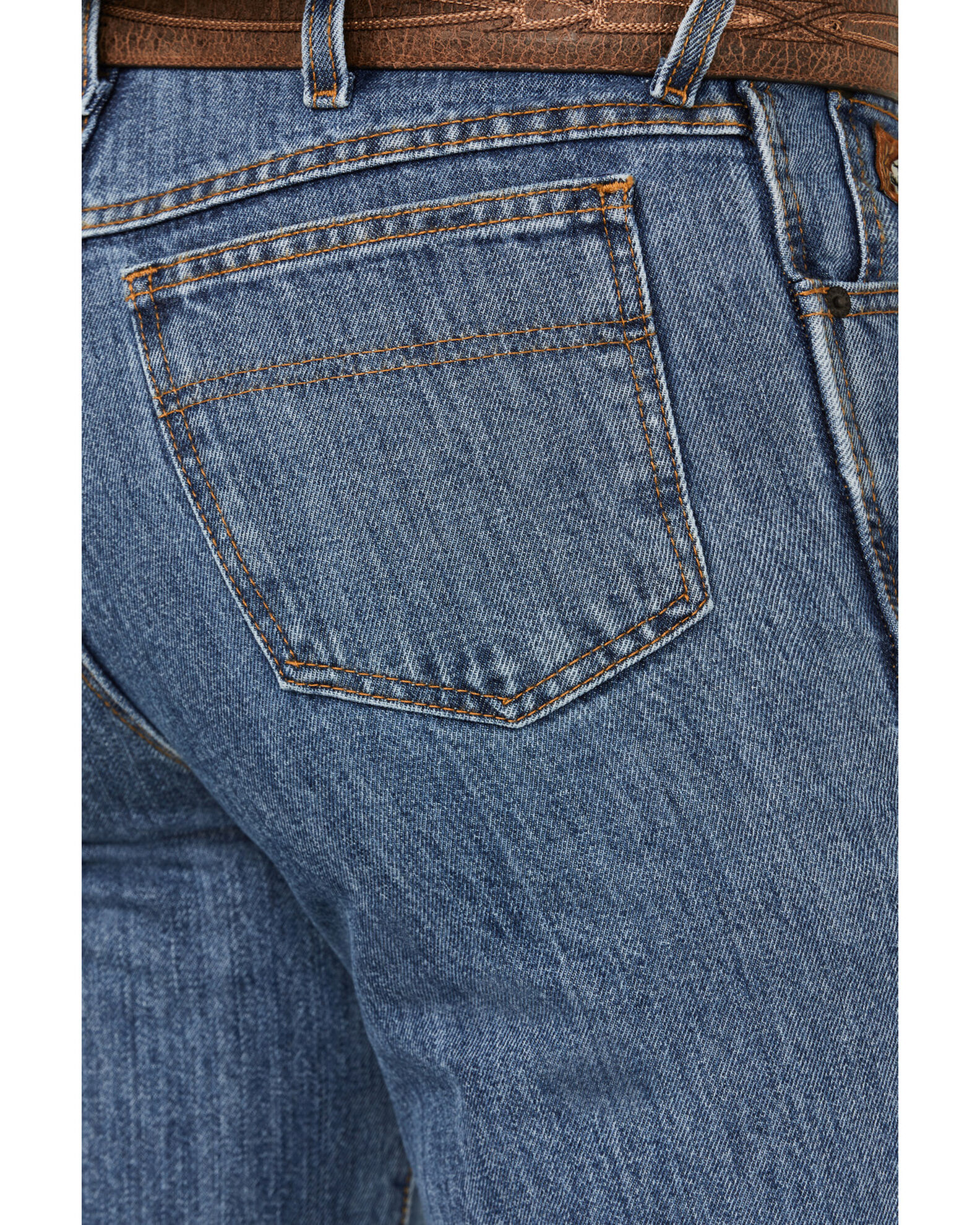 Cinch Men's Bronze Label Medium Wash Slim Fit Tapered Denim Jeans, Blue