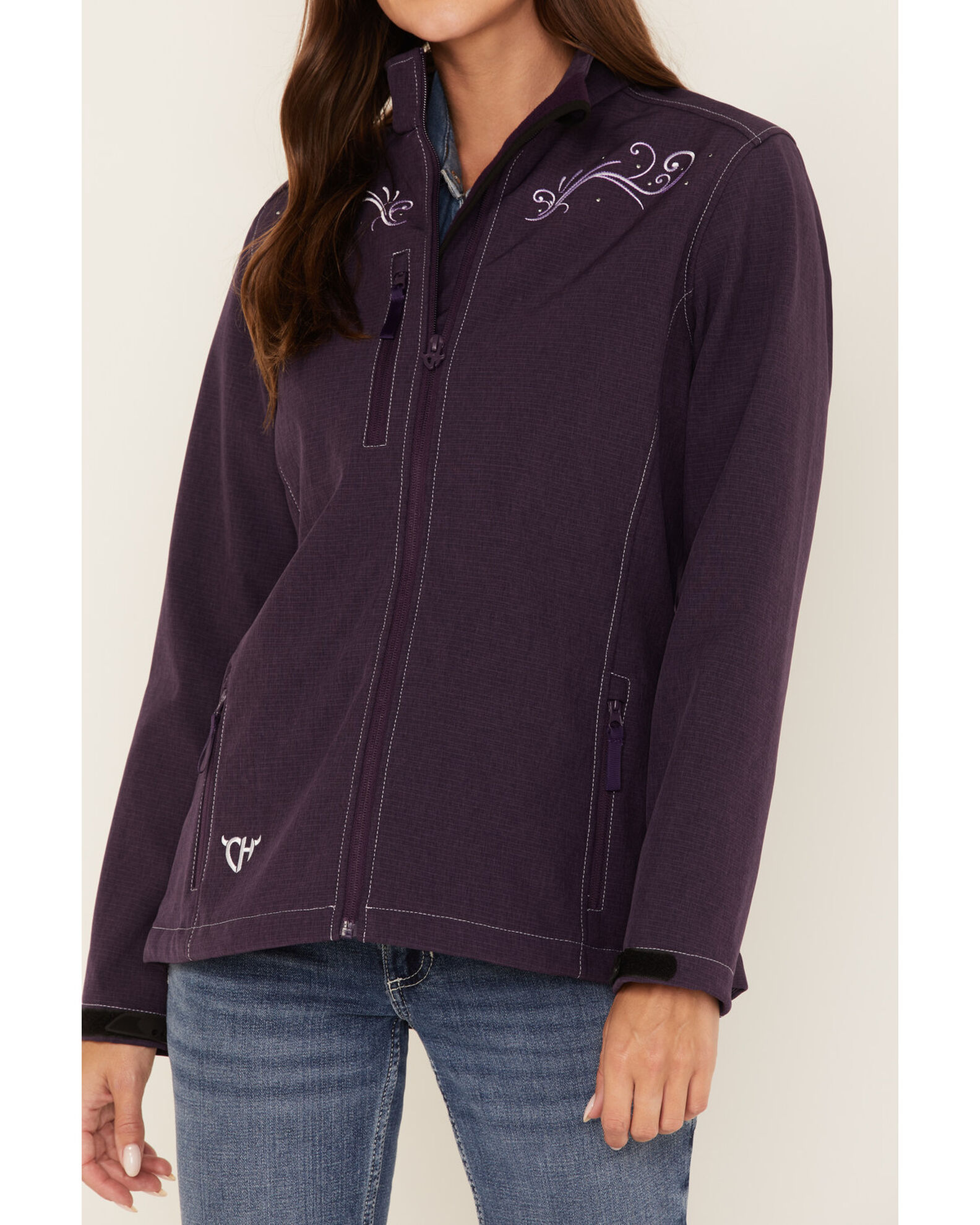 Cowgirl Hardware Women's Filigree Embroidered Emblem Softshell Jacket ...