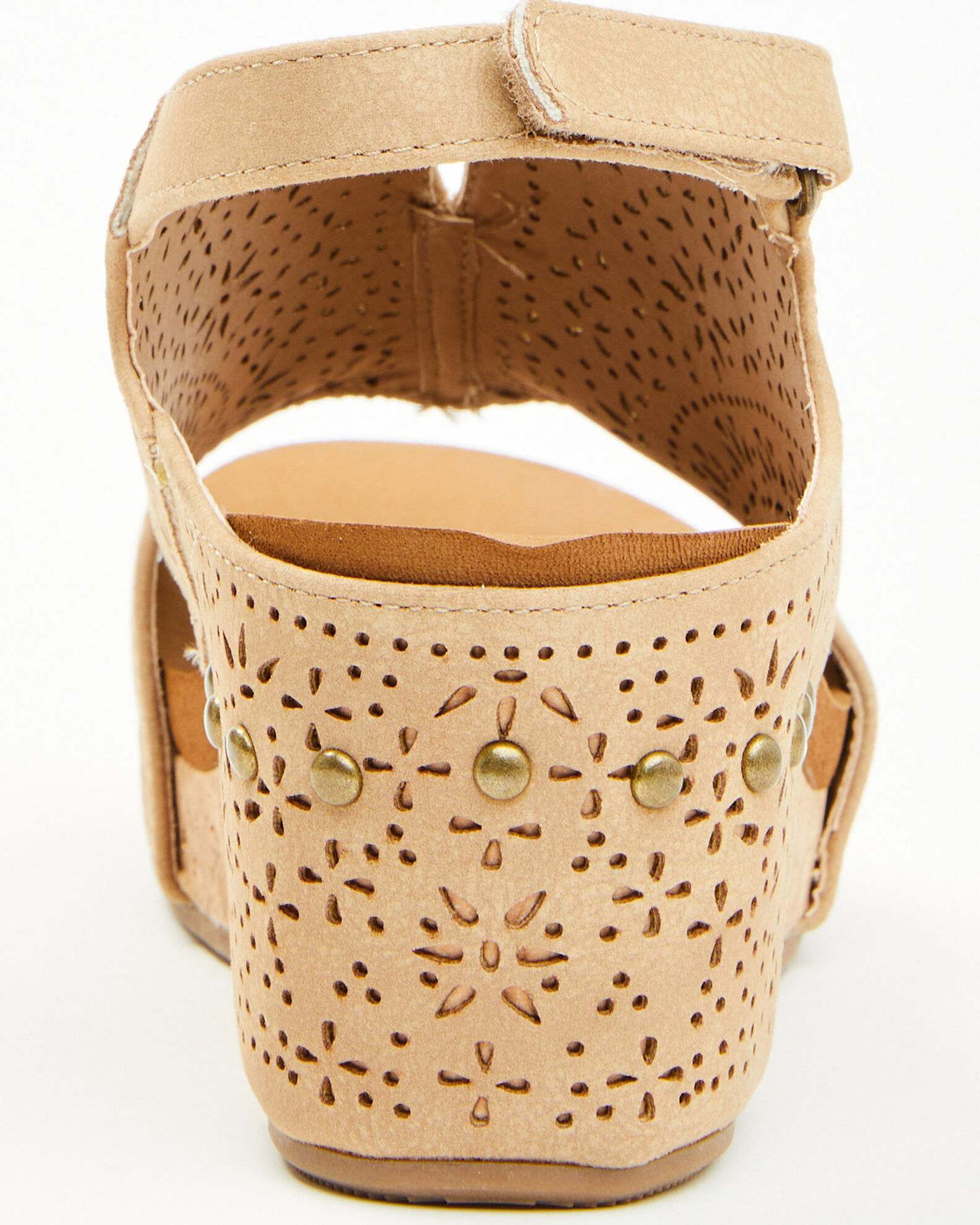 Very G Women's Free Fly 3 Sandals, Nude