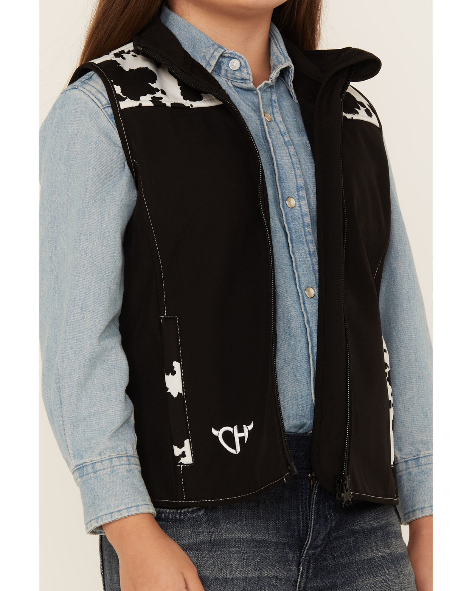 Cowgirl Hardware Girls' Cow Print Yoke Poly Shell Vest, Black