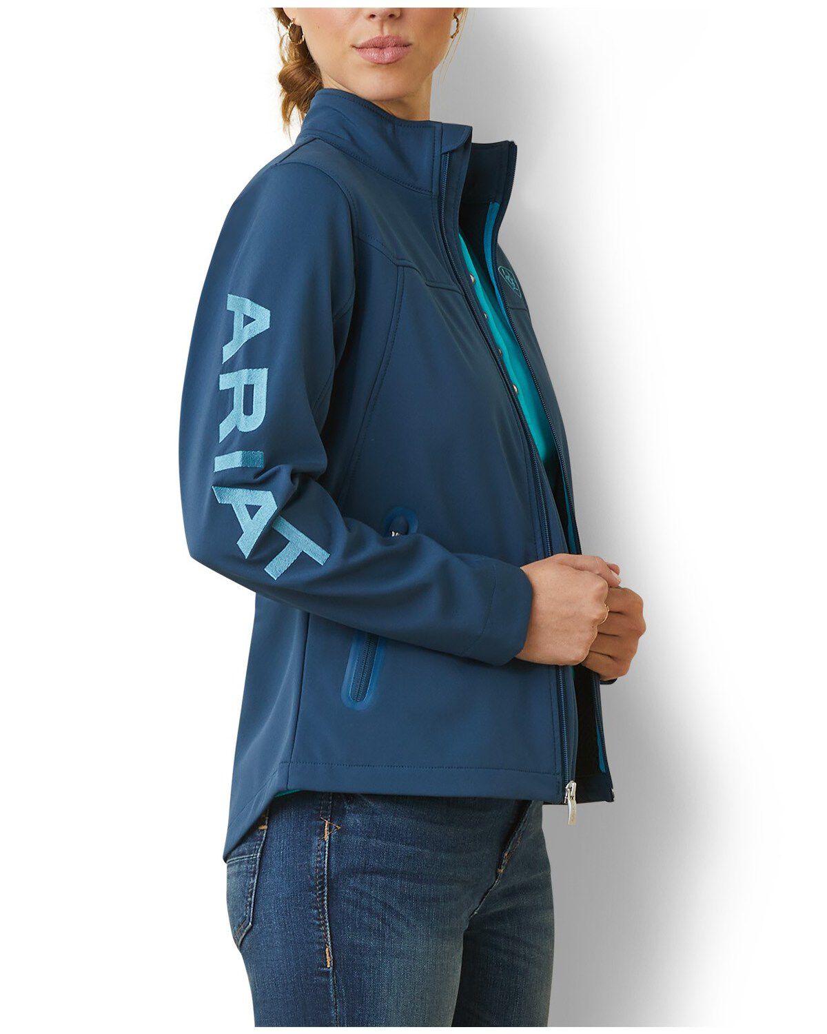 Ariat Women's New Team Softshell Jacket, Blue